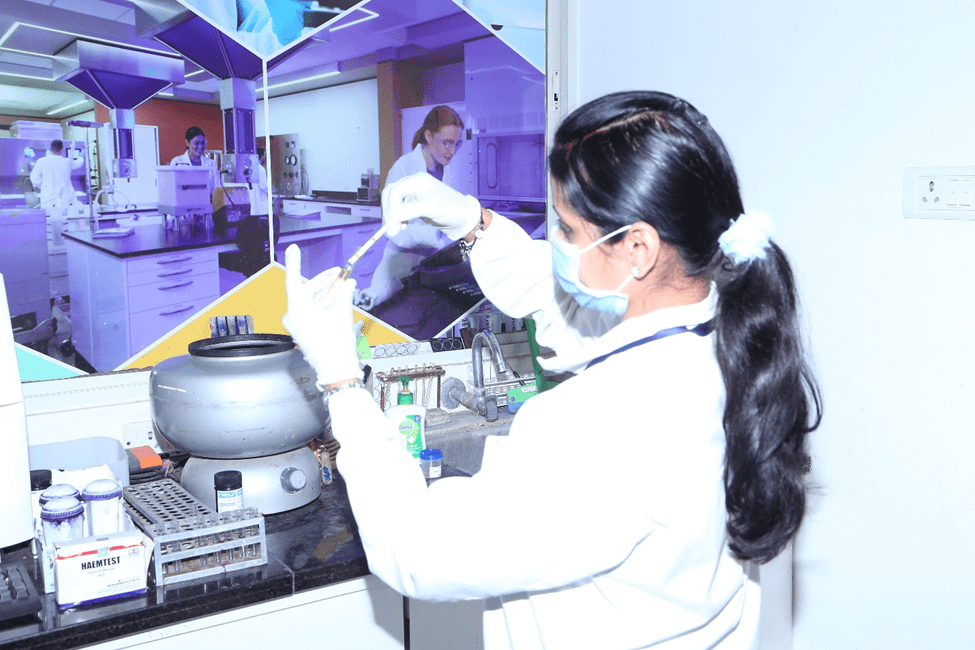Diagnostic Centre and Pathology Lab for Blood Test | Dr Lal PathLabs